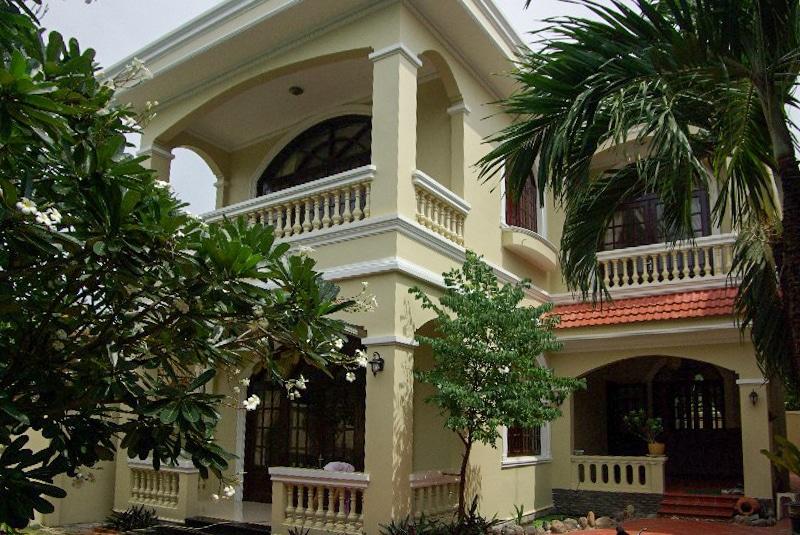 Villa For Rent In Thao Dien 3 Bedrooms Partly Furnished